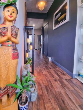 Home [breezethaimassageandspa.com]